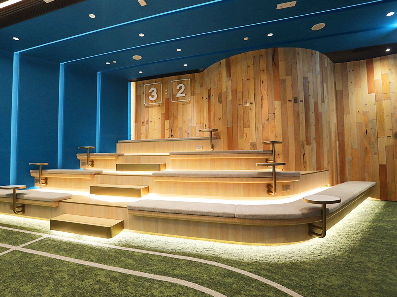 Train to Win (The LOHAS Shop) - Off-course Experience Shop - Racecourse ...